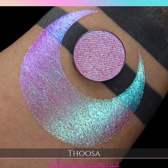 THOOSA Pressed Pigment – Devinah Cosmetics